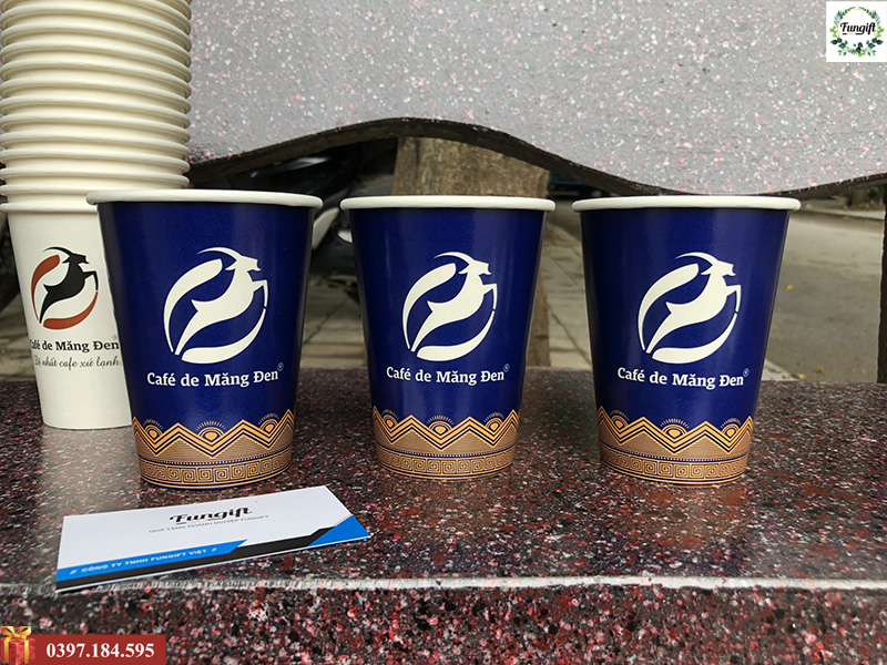 Cốc Giấy Dùng Một Lần In Logo Thương Hiệu Café de Măng Đen