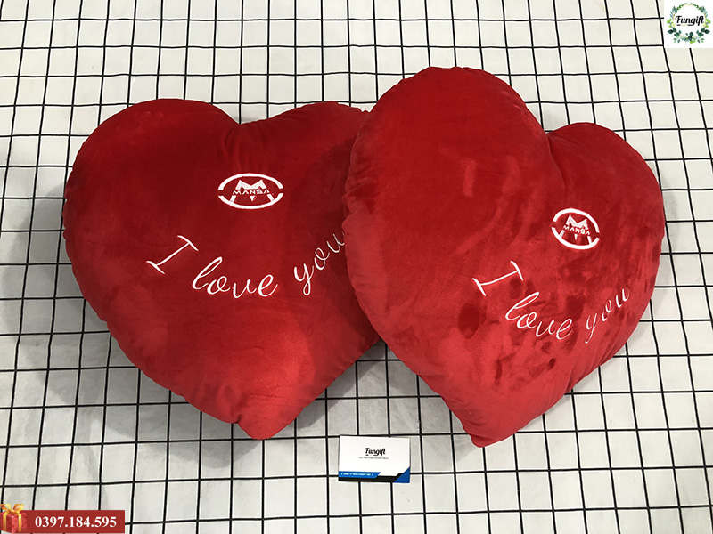 Gối Trái Tim In Hoạ Tiết I Love You Làm Quà Tặng