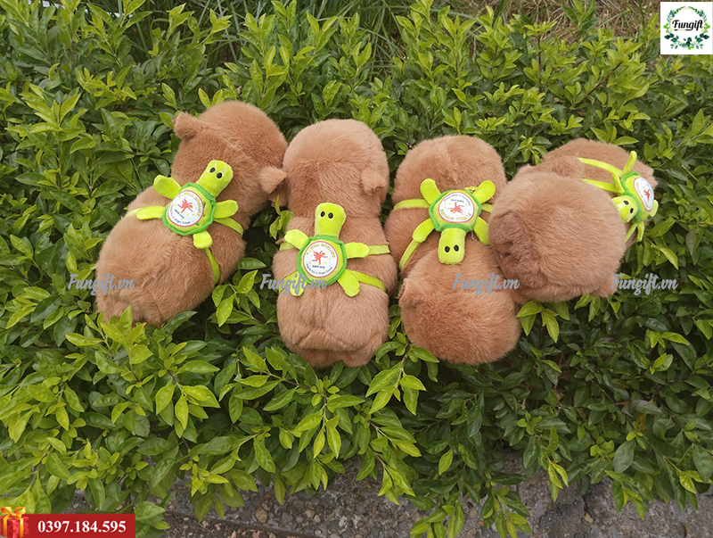 In logo lên capybara ôm tay cho F- Will English