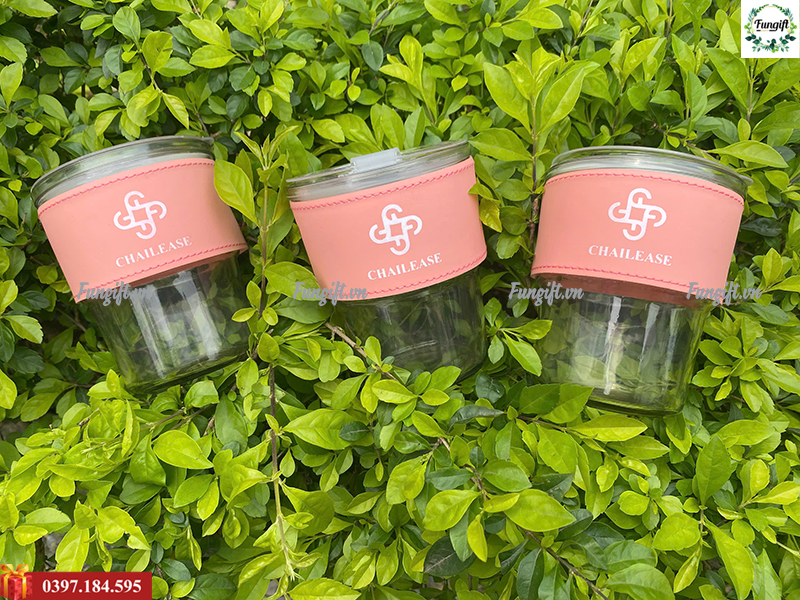 Cốc Thuỷ Tinh Bọc Da 450ml In Logo Chailease - Xưởng In Trực Tiếp