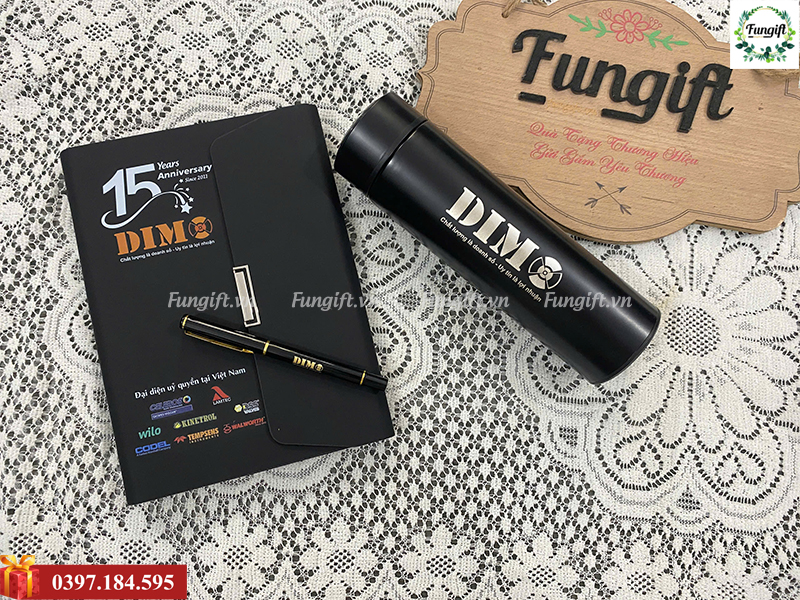 Set sổ bình bút kèm túi in làm quà tặng kỉ niệm 15 năm DIMO